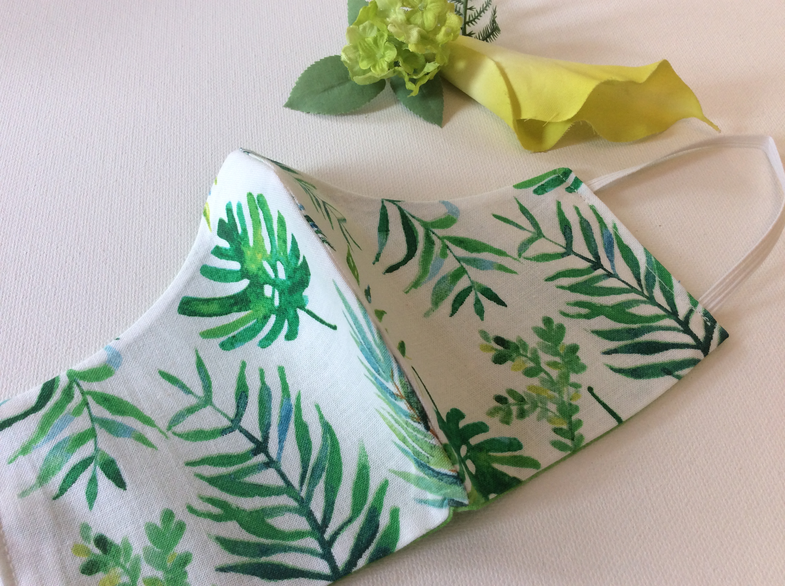 Pretty face masks | Flowers in a Jar